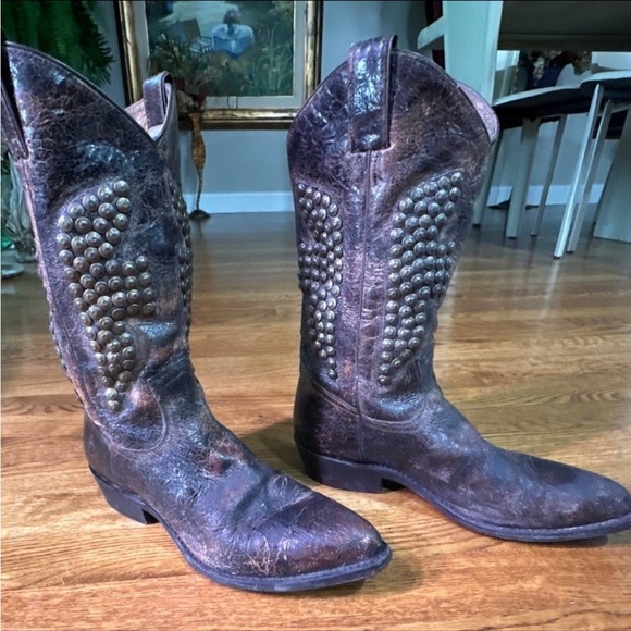 Frye | Shoes | Frye Billy Hammered Studded Boots Aged Style In Brown ...